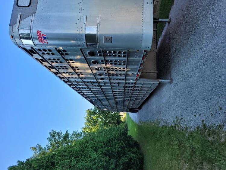 Livestock Network | Cattle Trailers For Sale | Cattle Trucking Jobs ...