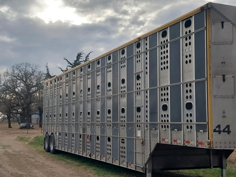 Livestock Network | Cattle Trailers For Sale | Cattle Trucking Jobs ...