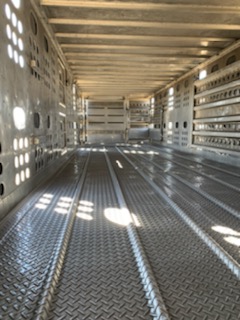 Livestock Network | Cattle Trailers For Sale | Cattle Trucking Jobs ...