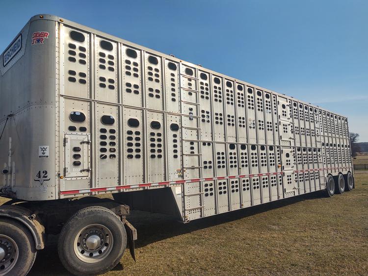 Livestock Network | Cattle Trailers For Sale | Cattle Trucking Jobs ...