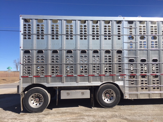 Livestock Network | Cattle Trailers For Sale | Cattle Trucking Jobs ...